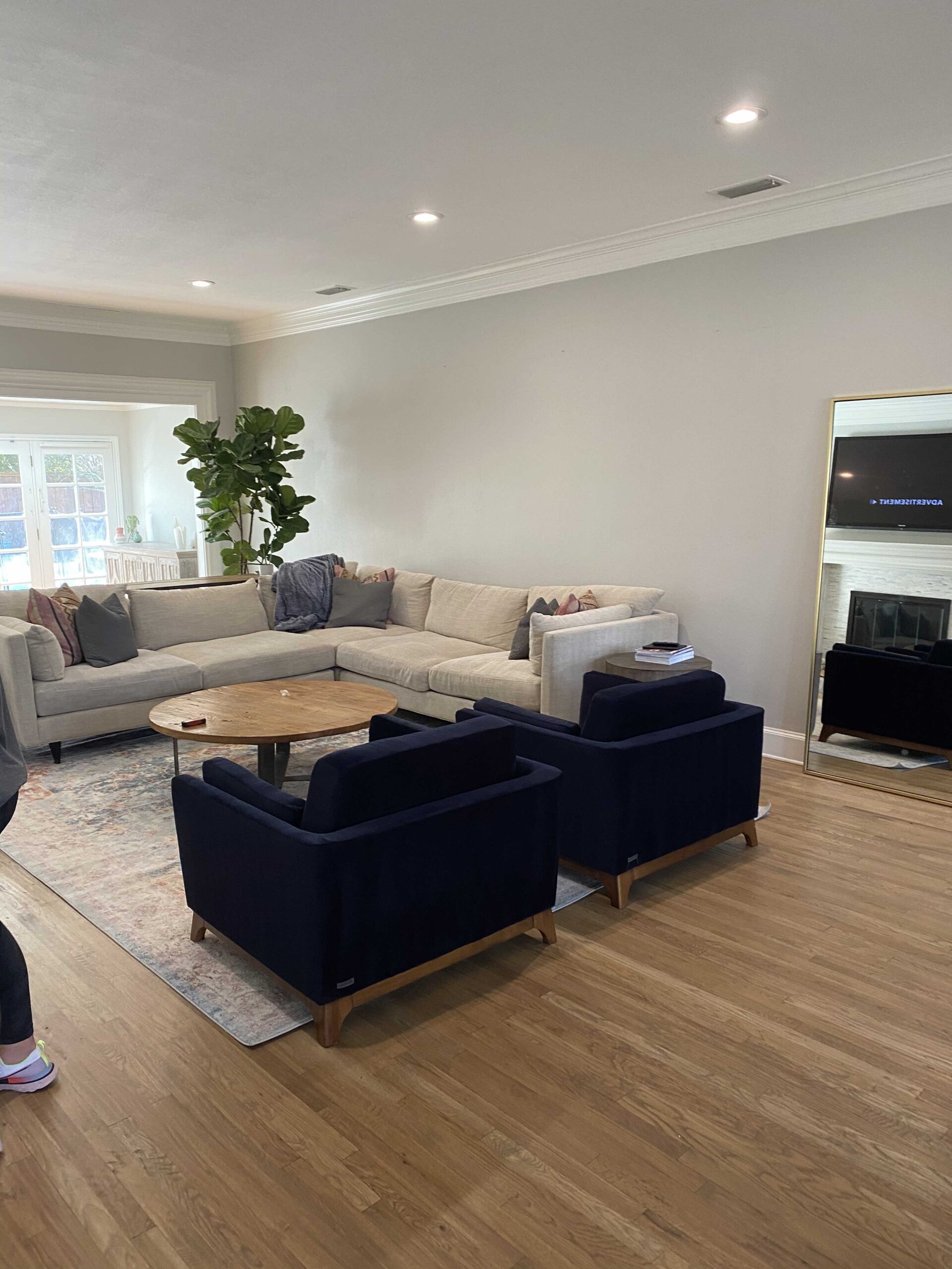 How to Secure a Leaning Picture Frame | Hope Miriam Designs